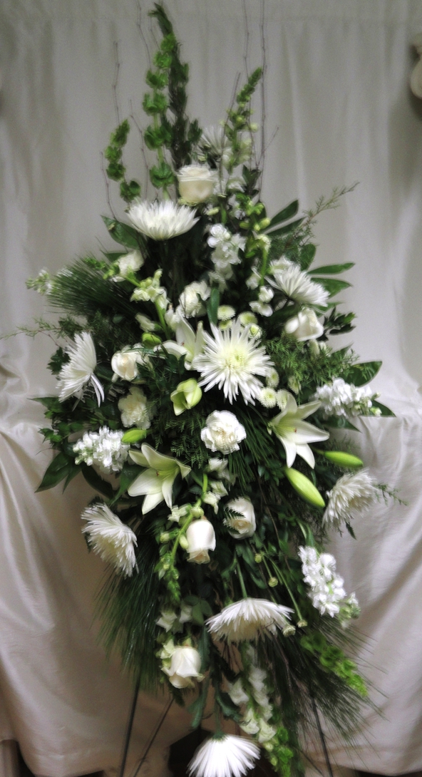 Tim's Touch Florist, Gifts & Flower Delivery :: Peaceful Solace Spray